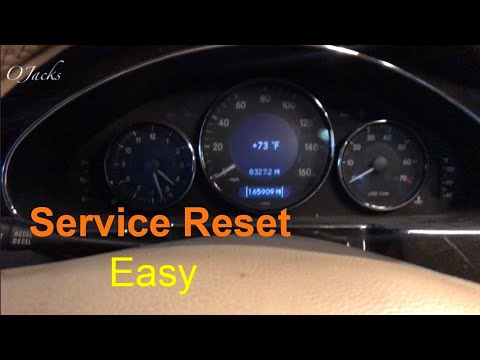 Come eseguire il reset della spia dell'olio sulla Mercedes CLS ...