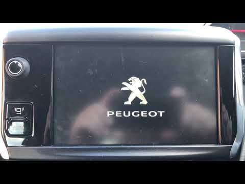 Wie aktualisiert man die Navigationssoftware des Peugeot 208? (Mit Video)