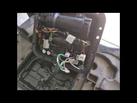 Austausch des AdBlue-Tanks und der Pumpe des Citroen C4. (Mit Video)