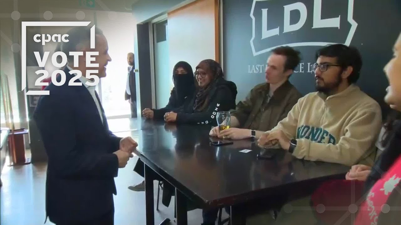 Mark Carney makes campaign stop in Calgary April 9 2025