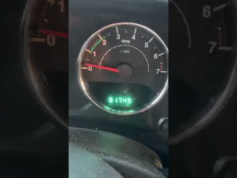 Come resettare la spia dell'olio della Jeep Wrangler - Jeep Wrangler (MK 3, JK)