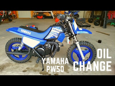 How to replace the engine oil in the Yamaha PW50? (With video)
