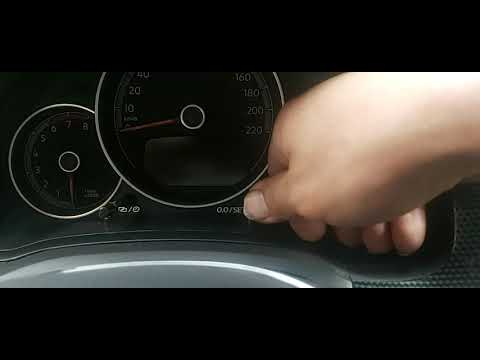 Come effettuare il reset della spia service su una Volkswagen Up ...