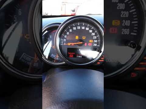 Come eseguire il reset della spia service della Mini Cooper - Mini (F54 ...