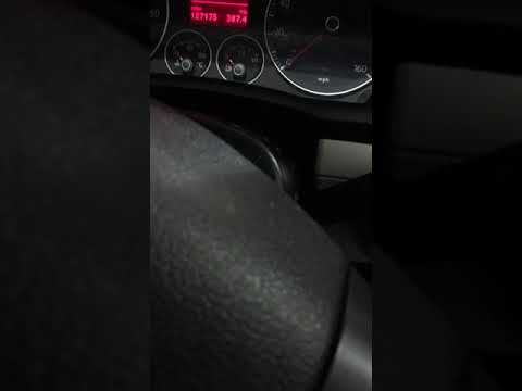 Come eseguire il reset della spia service della Volkswagen Golf 5 ...